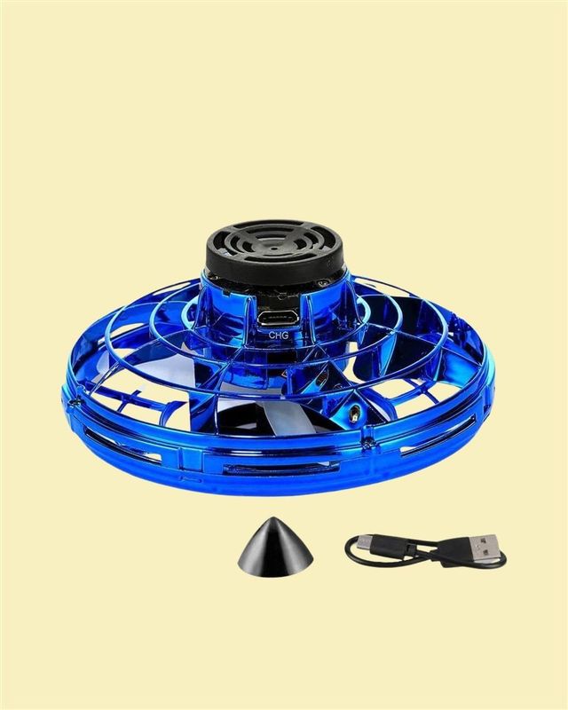Magic Flying Orb Spinner Outdoor Toys（Assorted Color） – Sasta Deals